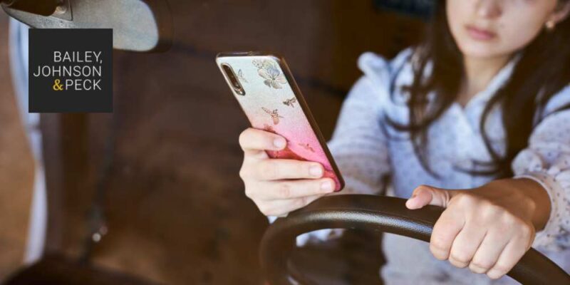 How to Prove a Texting and Driving Accident in New York